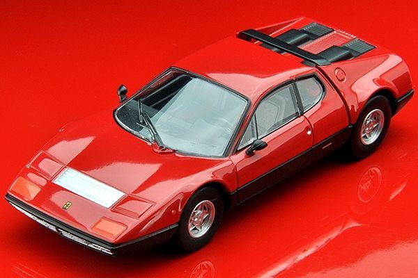 TOMYTEC TLV-NEO 1/64 TLV-NEO FERRARI 365 GT4 BB (RED/BLACK) | BanzaiHobby